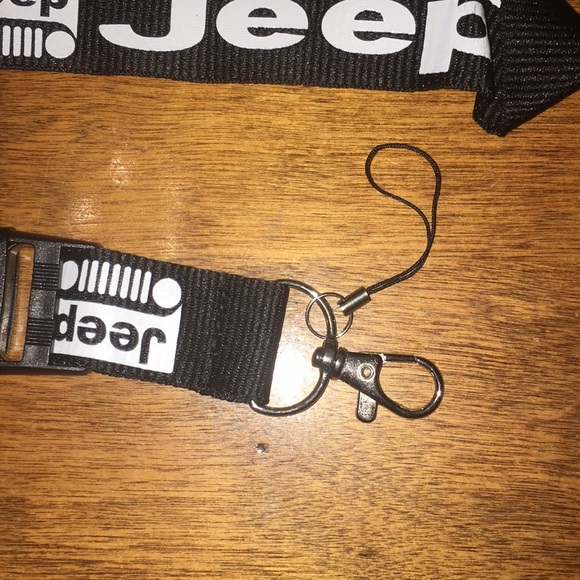 Jeep | Accessories | New Jeep Id Badge Holder Lanyard Black White ...